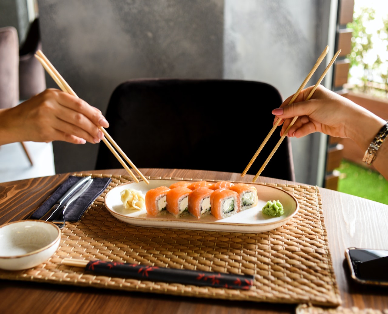 What’s The Common Etiquette To Follow At A Sushi Restaurant